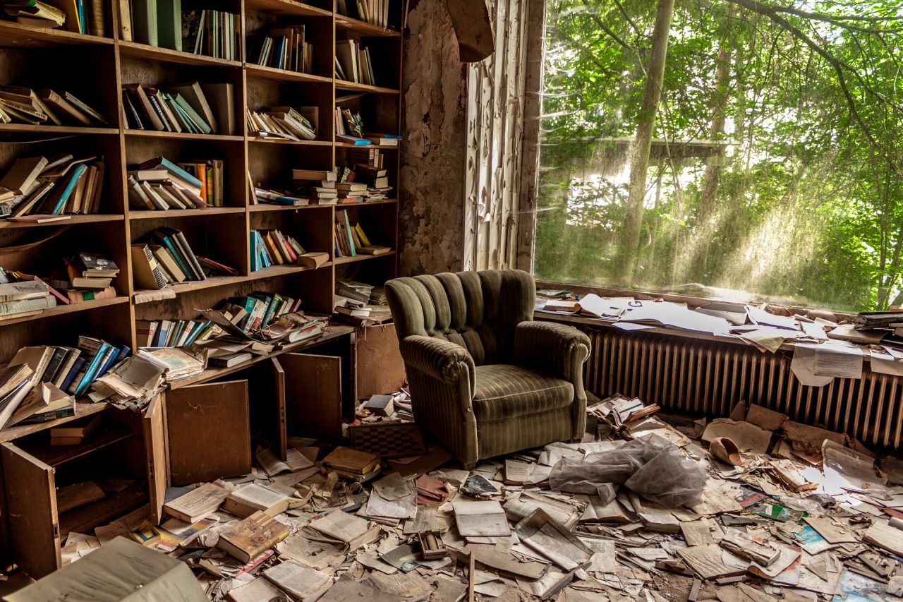 The post-apocalyptic spectacle of Attila Deák - Brick Visual